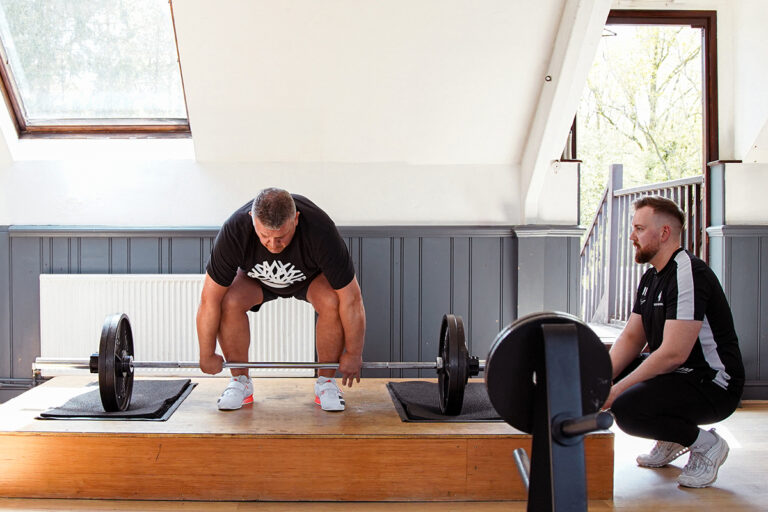 The Importance of Setting Your Back in the Deadlift – Body Mentors